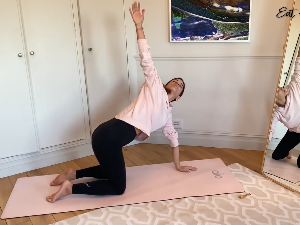 Yoga & Pilates Stretch Out - Eat Burn Sleep